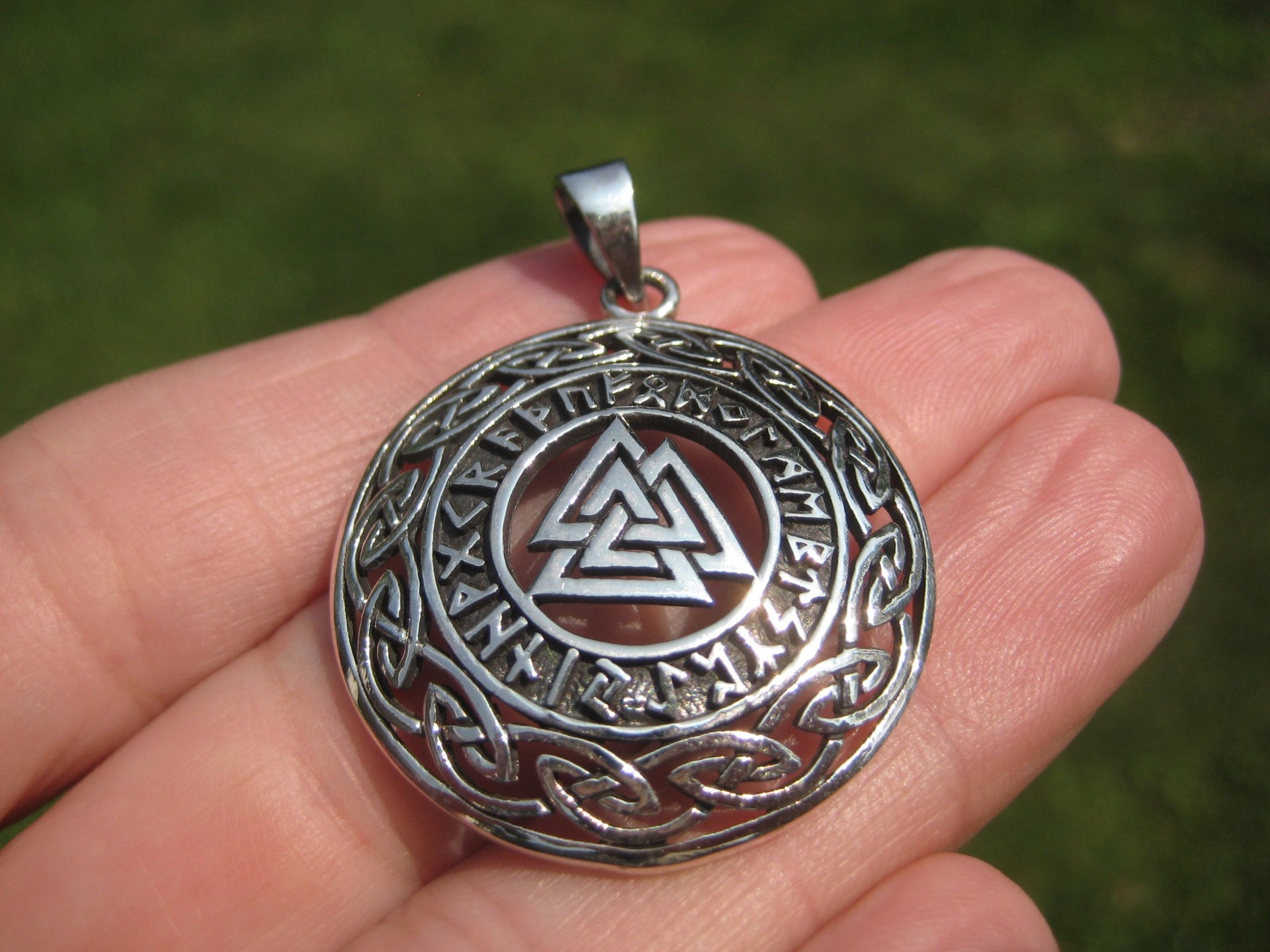 925 Silver Valknut Triquetra Triangle Norse Viking Germanic Runes Pend ...
